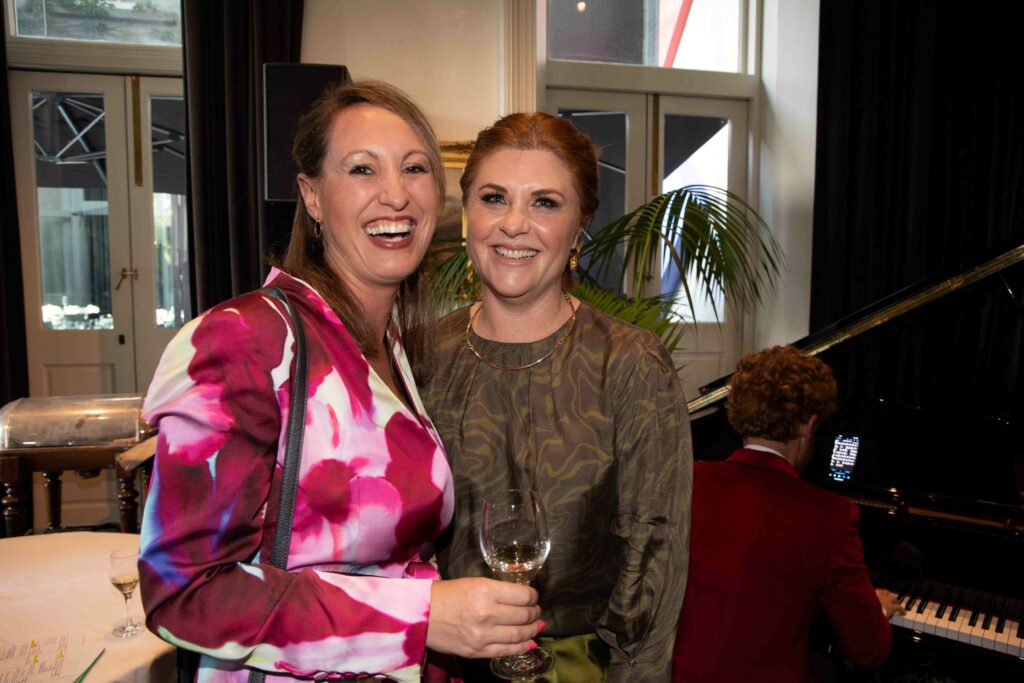 Resolve Group | batch_Eve and Lauren